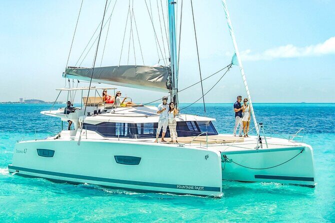 Full Experience Isla Mujeres: Food aboard + Premium drinks + Snorkel + Free time - An Introduction to the Isla Mujeres Tour