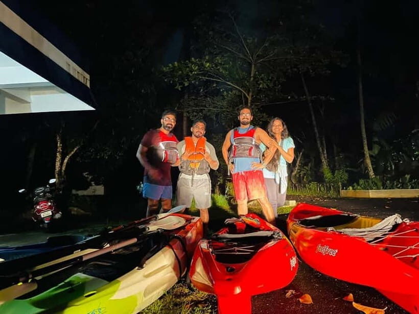 Full Moon Night Kayaking to Pathiramanal Island - Who Should Consider This Tour?