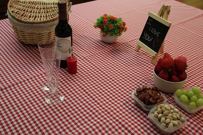Full Package Picnic Basket in Mexico City - FAQs