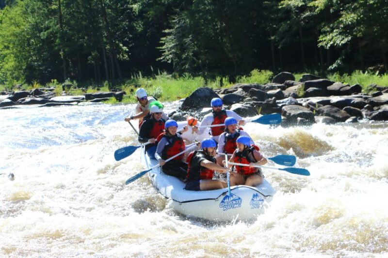 Full River Ocoee Whitewater Rafting Trip with Shore Lunch - Frequently Asked Questions