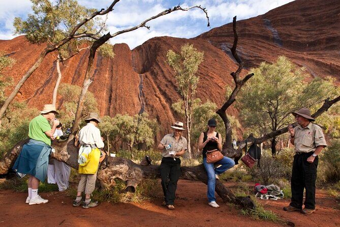 Full Uluru Base Walk at Sunrise Including breakfast - The Sum Up
