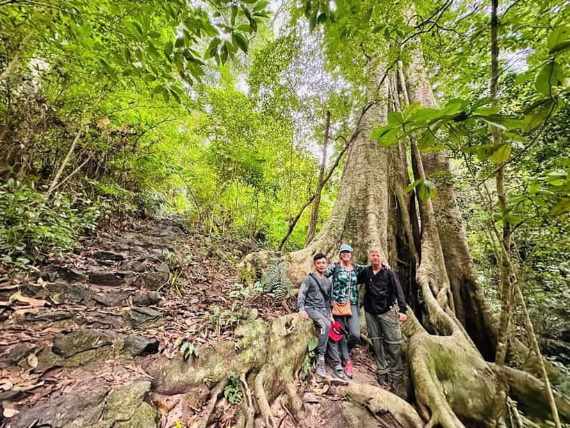 Fullday Trekking in Cat Ba National Park to Viet Hai Village - Appreciating the Experience
