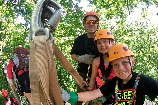 Fully Guided Zipline Canopy Tour through Kentucky River Palisades - The Scenic Views and Natural Beauty