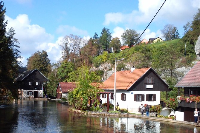 FULLY PRIVATE Tour from Zagreb to Split via Plitvice Lakes - An Introduction to the Experience