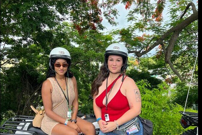 Fun Atv tour in Nassau with Lunch: Drivers must be 25 years old - Group Size and Tour Logistics