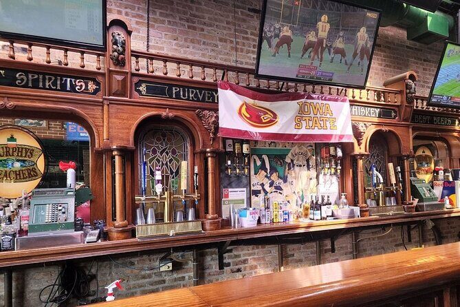 Fun Chicago Bike Tour with Pizza, Hot Dogs, Cupcakes and Beer - Who Will Love This Tour?
