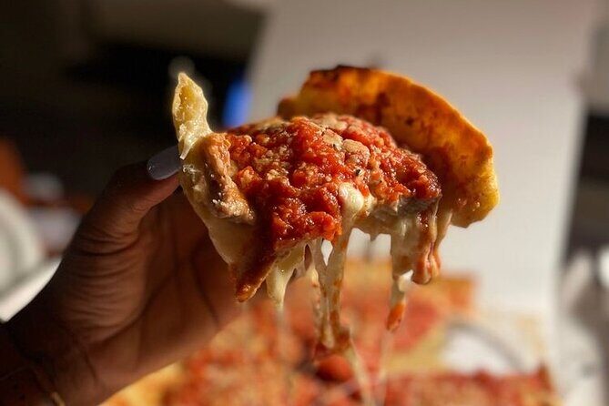 Fun Chicago Bike Tour with Pizza, Hot Dogs, Cupcakes and Beer - FAQ