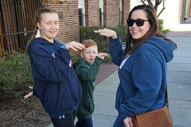 Fun City Scavenger Hunt in Albuquerque by Wacky Walks - Final Tip