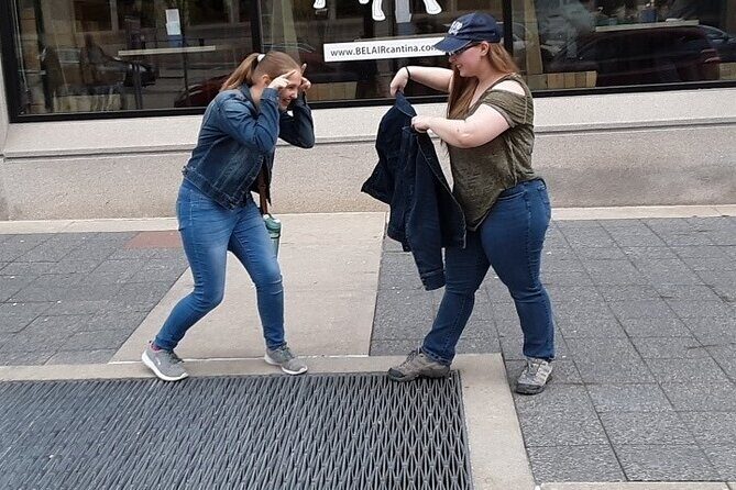 Fun City Scavenger Hunt in Charleston by Wacky Walks - Exploring the Charleston Wacky Walks Experience