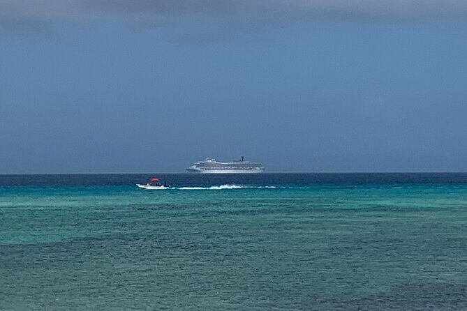 Fun day at Private Beach Bar&Grill/Grand Turk - The Sum Up