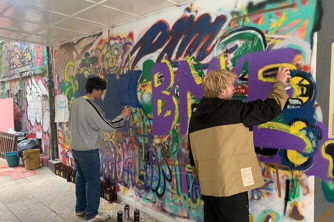 Fun Graffiti Workshop: The Art of Aerosol and Color - Workshop Overview