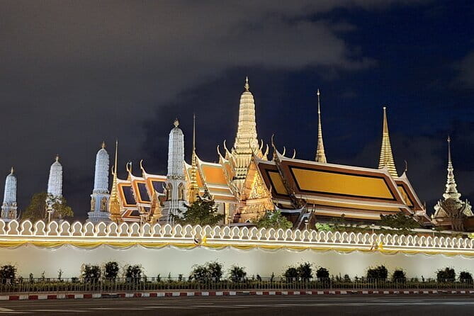 Fun Tuk Tuk Dinner and Massage in Old Town Bangkok - Fun Tuk Tuk Dinner and Massage in Old Town Bangkok: A Deep Dive