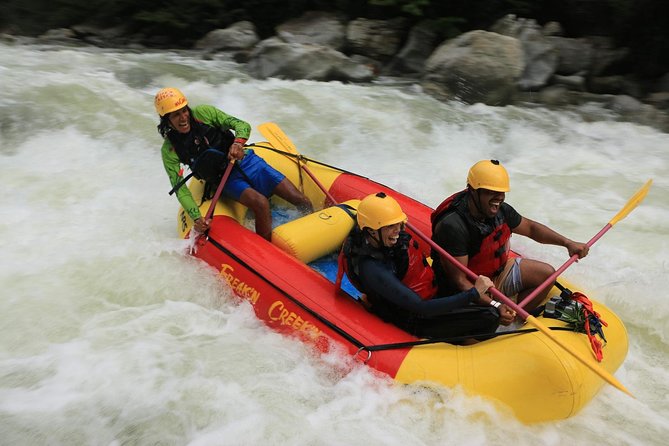 Fun White Water Rafting (Optional Paragliding) Private Tour From Medellin - Meeting and Pickup Information