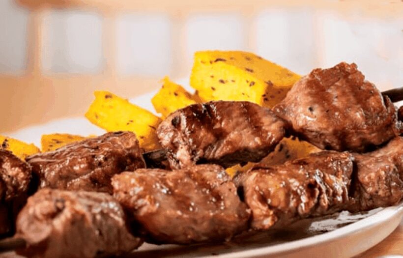 Funchal: Amazing Dinner with Folklore - Who Will Love This Tour?