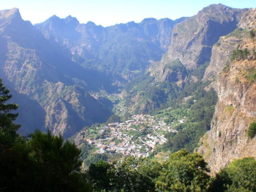 Funchal: Eira do Serrado Nun´s Valley viewpoint tuk tuk Tour - An In-Depth Look at the Tour Experience