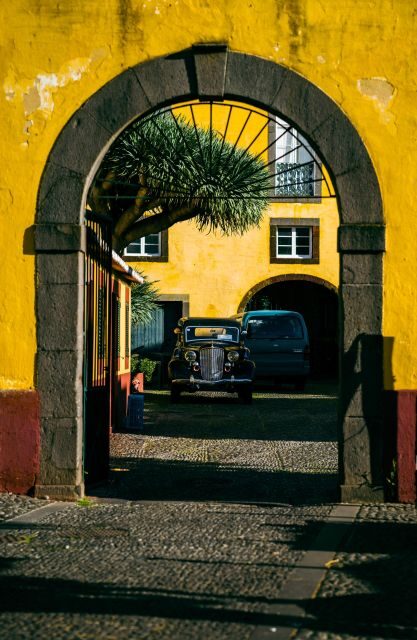 Funchal Old Town 1-Hour Tour by Tuk Tuk - A Closer Look at the Funchal Tuk Tuk Experience