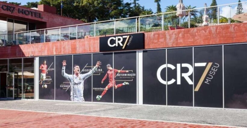 Funchal: Old Town Tuk Tuk Tour with Drop-Off at CR7 Museum - What the Reviews Say