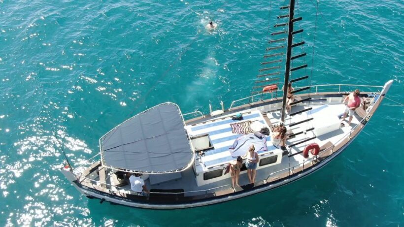 Funchal: Sunset Tour on Traditional Madeiran Boat w/ Drinks - Considerations and Tips