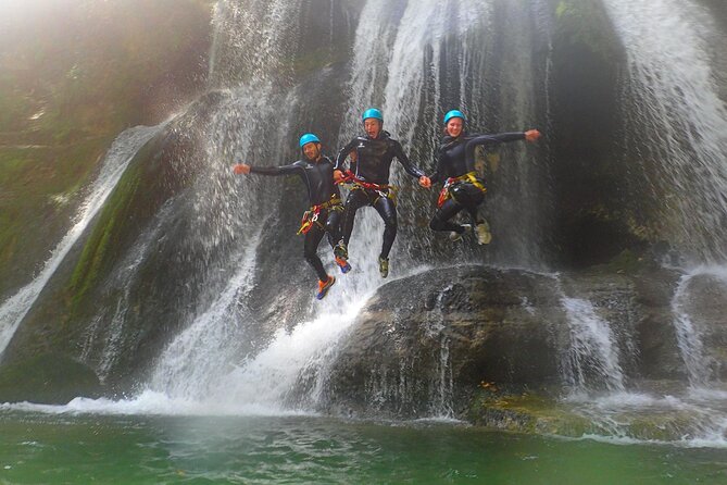 Furon discovery canyon in the heart of the Vercors massif - The Value of the Experience