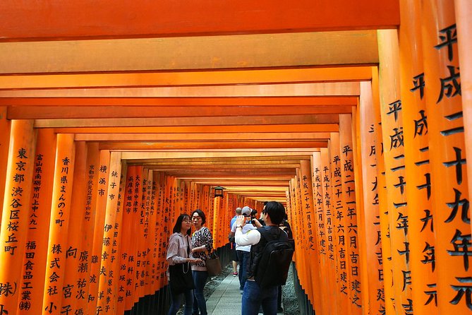 Fushimi Inari & Nara Highlights Walking Tour - Capturing Memorable Moments