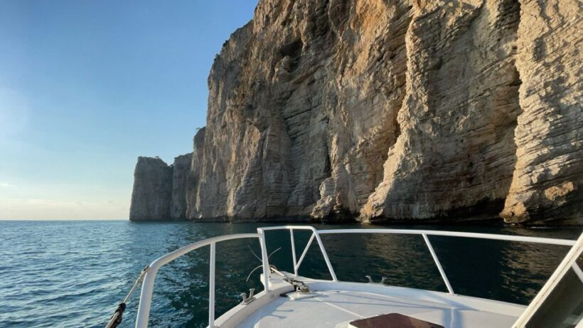 Gaeta - Sperlonga: Boat tour, swim and snorkeling, 4 hours - Crossing the Gulf of Gaeta