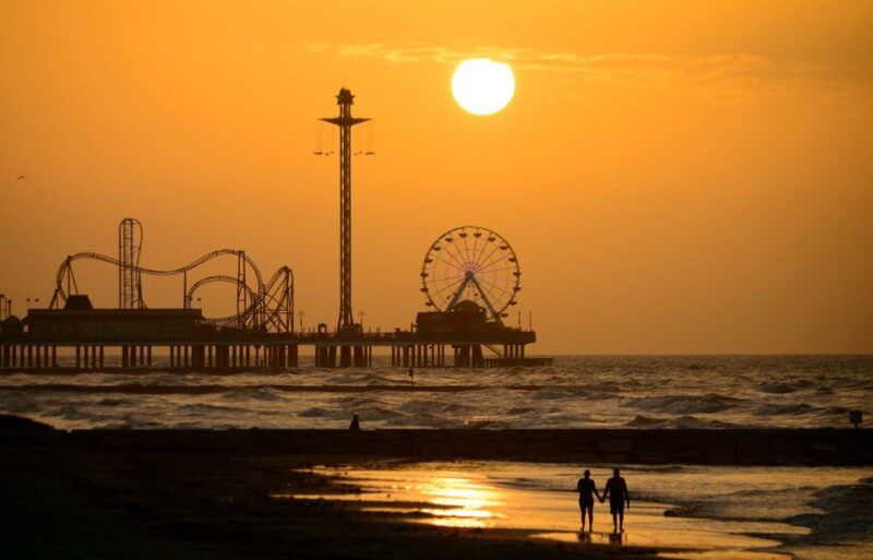 Galveston: Historic Pleasure Pier All-Day Pass - Location and Accessibility