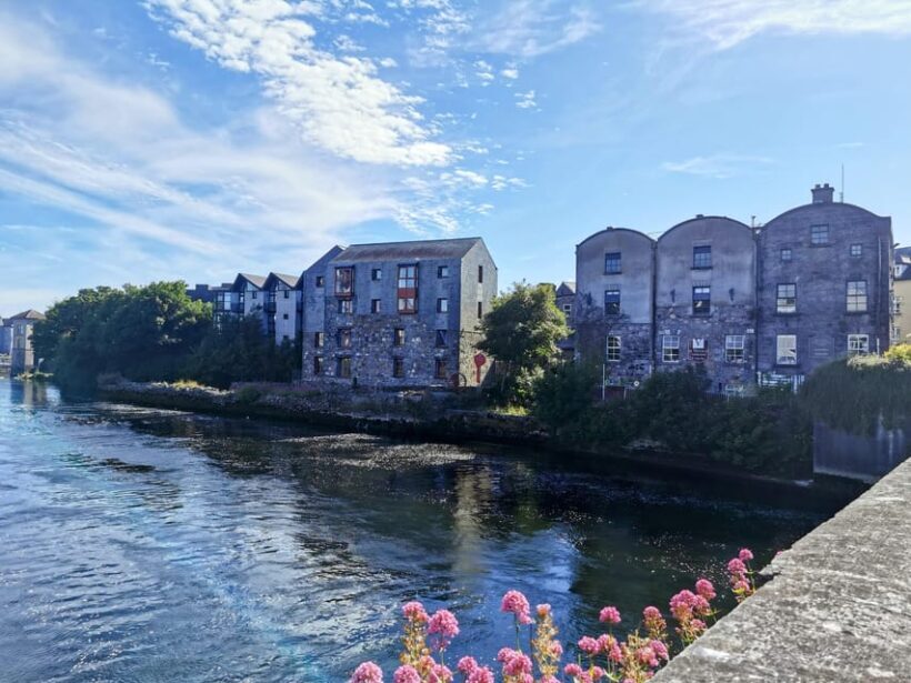 Galway City: Evening Guided Walking Tour of Galway City - Practical Tips for the Tour