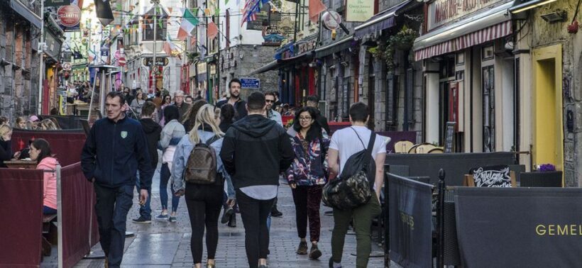 Galway City: Guided 1.5-Hour Walking Tour - Who Will Love This Tour?