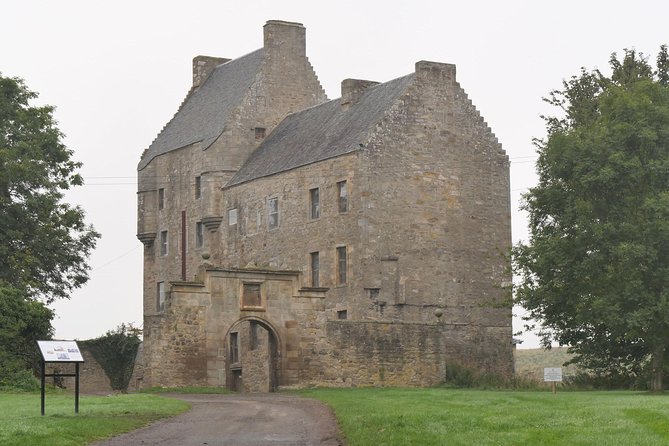 Game of Thrones and Outlander Small Group Tour from Edinburgh - FAQs