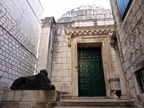 Game Of Thrones Split Walking Tour - Key Points