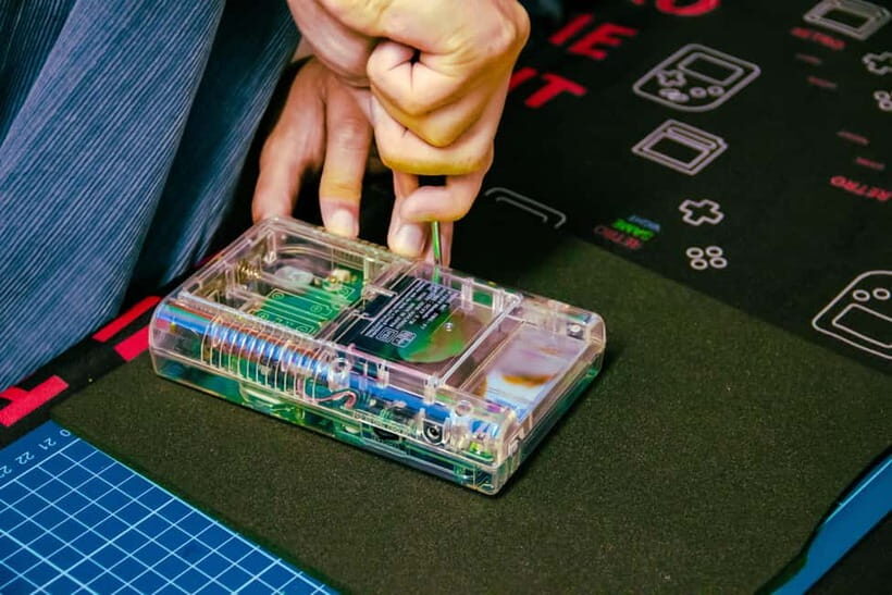 Gameboy Mod Workshop at Akihabara, Tokyo - Authentic Experiences & Reviews