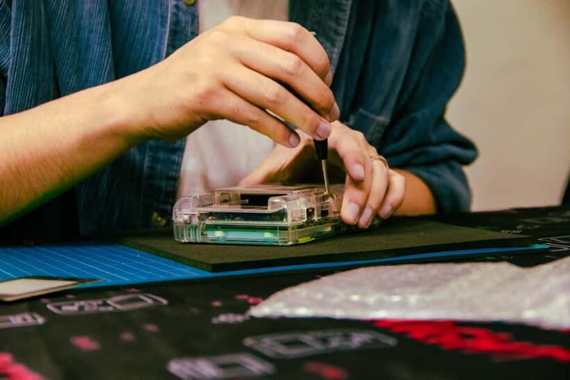Gameboy Mod Workshop at Akihabara, Tokyo - Practical Tips for Visiting