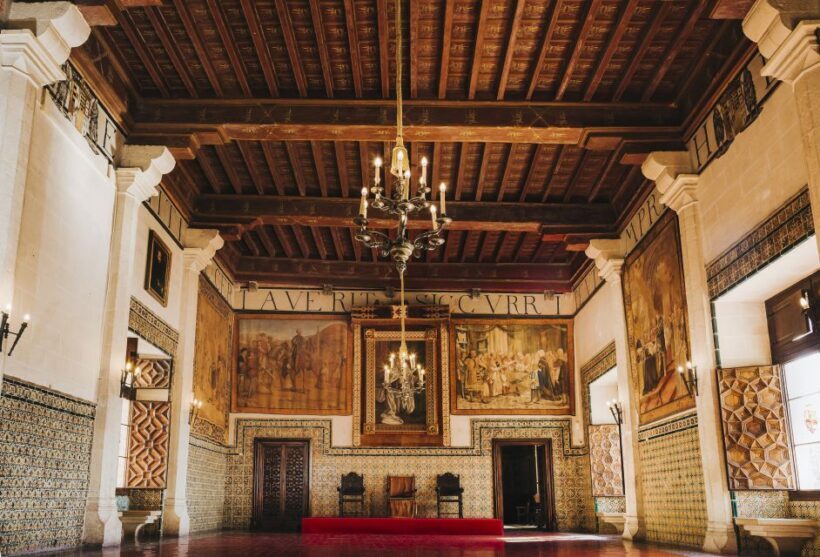 Gandia: Ducal Palace Entry Ticket with Audio Guide - Key Points