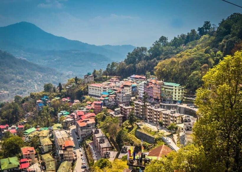 Gangtok: Guided Walking Tour with Ridge Park & Monastery - A Deep Dive into the Experience
