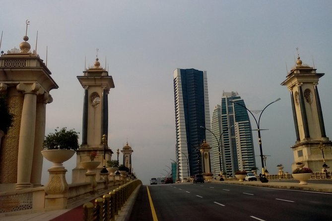 Garden City of Putrajaya, Pink Mosque, Lake Boat Joyride(Guided) - Who Will Love This Tour?