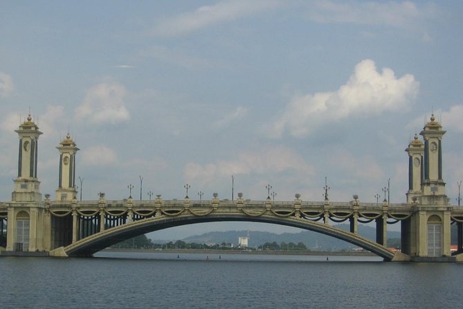 Garden City of Putrajaya, Pink Mosque, Lake Boat Joyride(Guided) - FAQ