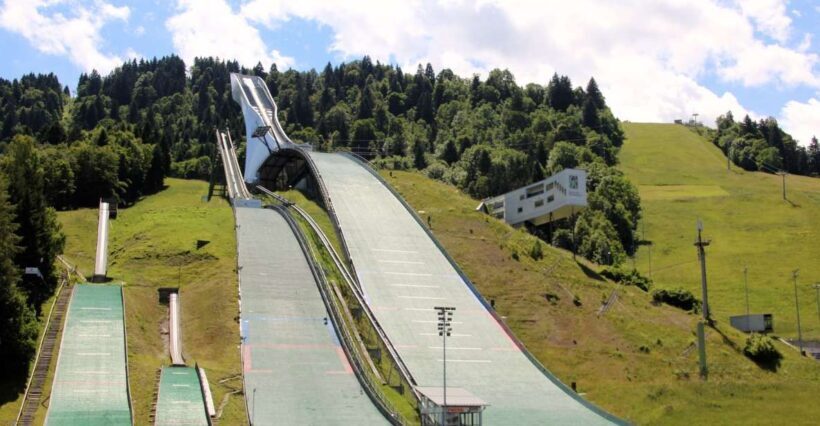 Garmisch-Partenkirchen: Private Guided Walking Tour - Setting the Stage: A Town of Two Characters