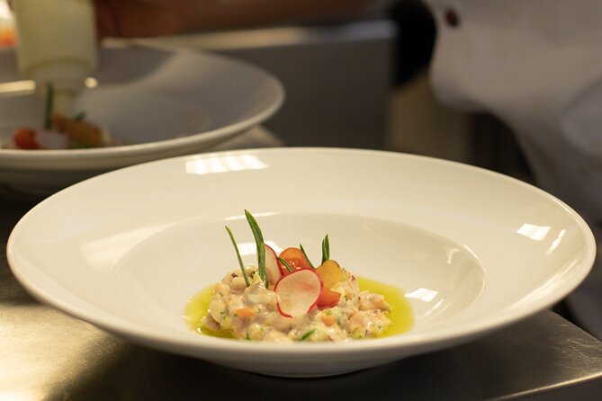 Garum & Seafood Lisbon Food Tour - Understanding the Group Dynamics and Accessibility Options