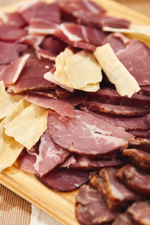 Gastronomic and Cultural Experience - Authenticity and Traveler Feedback