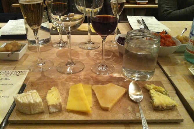 Gastronomic Georgetown Walking Food Tour - Guides: Knowledge and Personal Touch