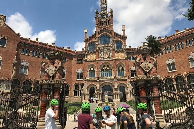Gaudi E-Bike Tour in Barcelona - The Benefits of Electric Biking