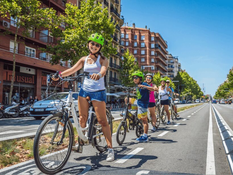 Gaudi Essential: Sagrada Familia+Park Güell. Skip the line - FAQ