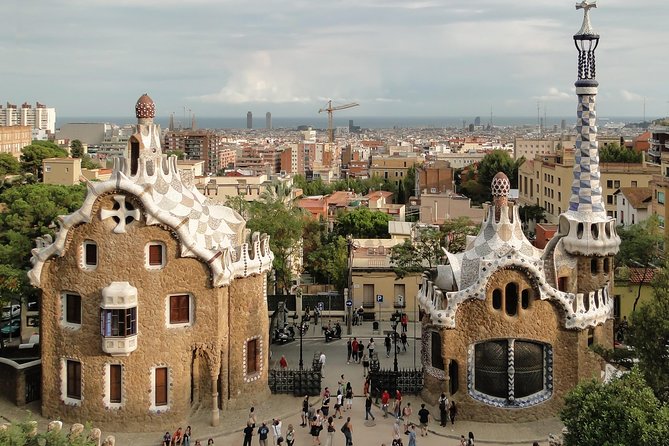 Gaudi Private Tour With Sagrada Familia & Park Guell in Barcelona - Personalized Experience With Professional Guides