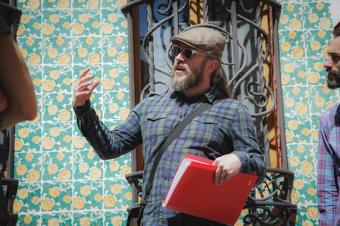 Gaudi UNESCO Highlights Small Group Bike Tour - Who Should Consider This Tour?