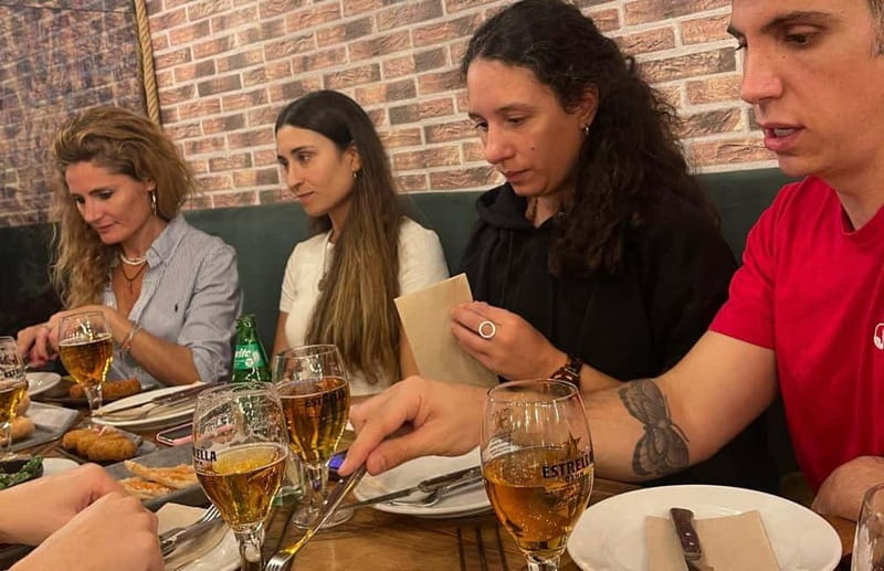 Gaudís Barcelona: Architecture & Tasty Tap with Drink - Tasting Barcelona: From Architecture to Tapas