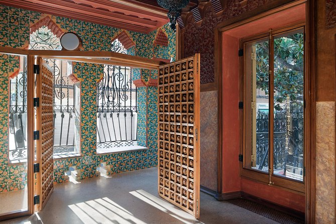 Gaudi´s Casa Vicens Skip the Line Ticket with Audioguide - Who Is This Tour Best For?