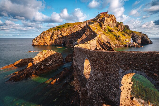 Gaztelugatxe, Bermeo and Gernika Tour Review - Basque History and Culture