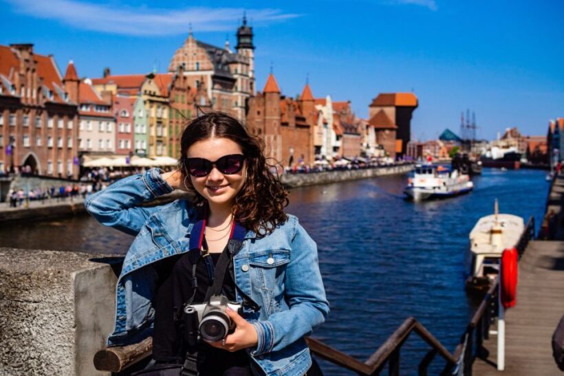 Gdansk 1-Day of Highlights Private Guided Tour and Transport - FAQs