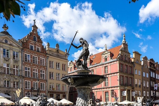 Gdansk and Malbork Castle Small Group Tour From Warsaw With Lunch - Malbork Castle Highlights