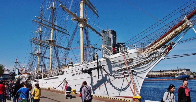 Gdansk, Gdynia, and Sopot: 8-Hour Private Sightseeing Tour - Maritime Marvels at Gdynia’s Dar Pomorza